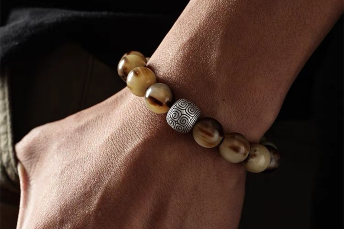 Tibetan Jewelry: Yak Bone, Yak Horn, Camel Bone, Goat Horn & Deer Bone ...